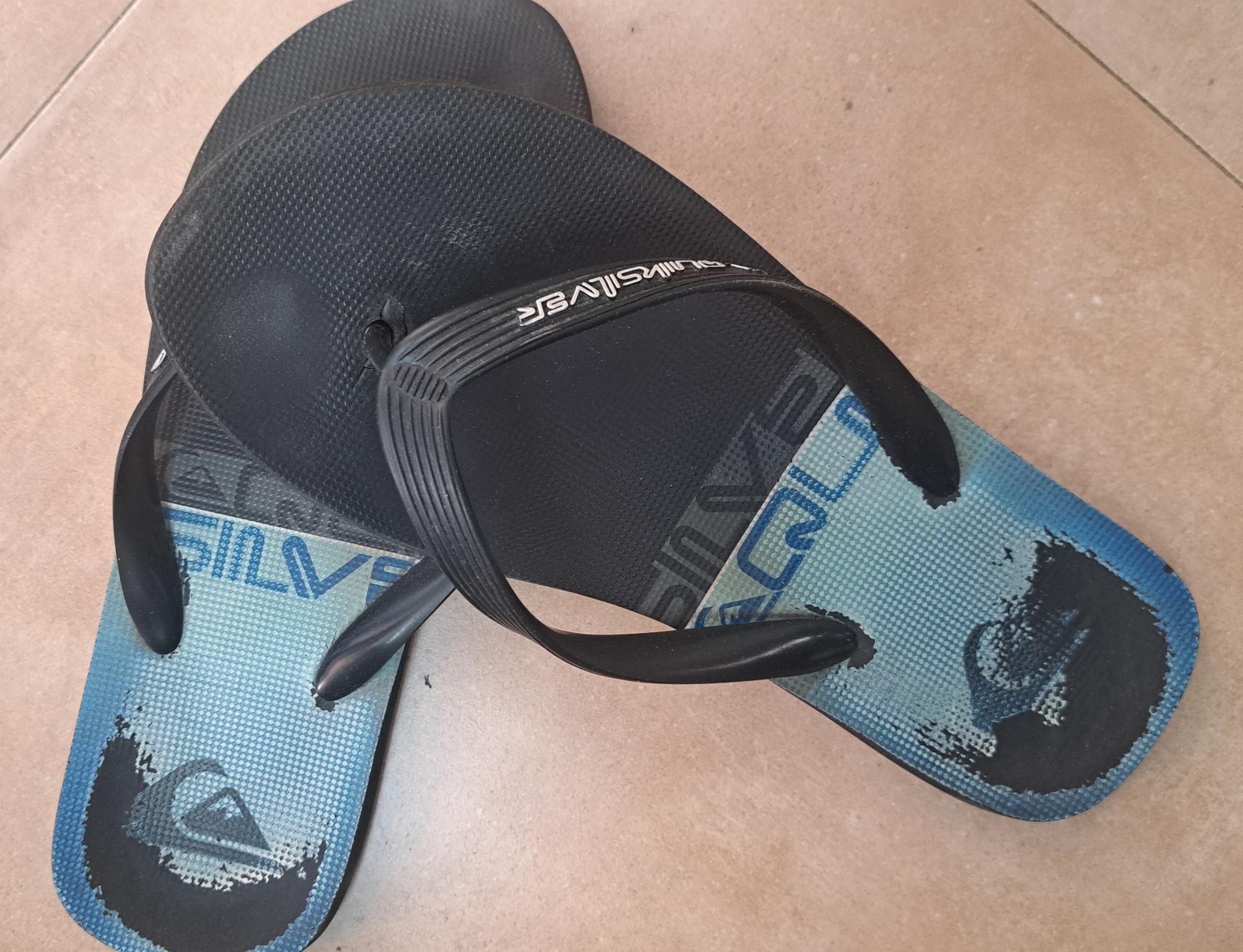 Chanclas - Ropa íntima usada